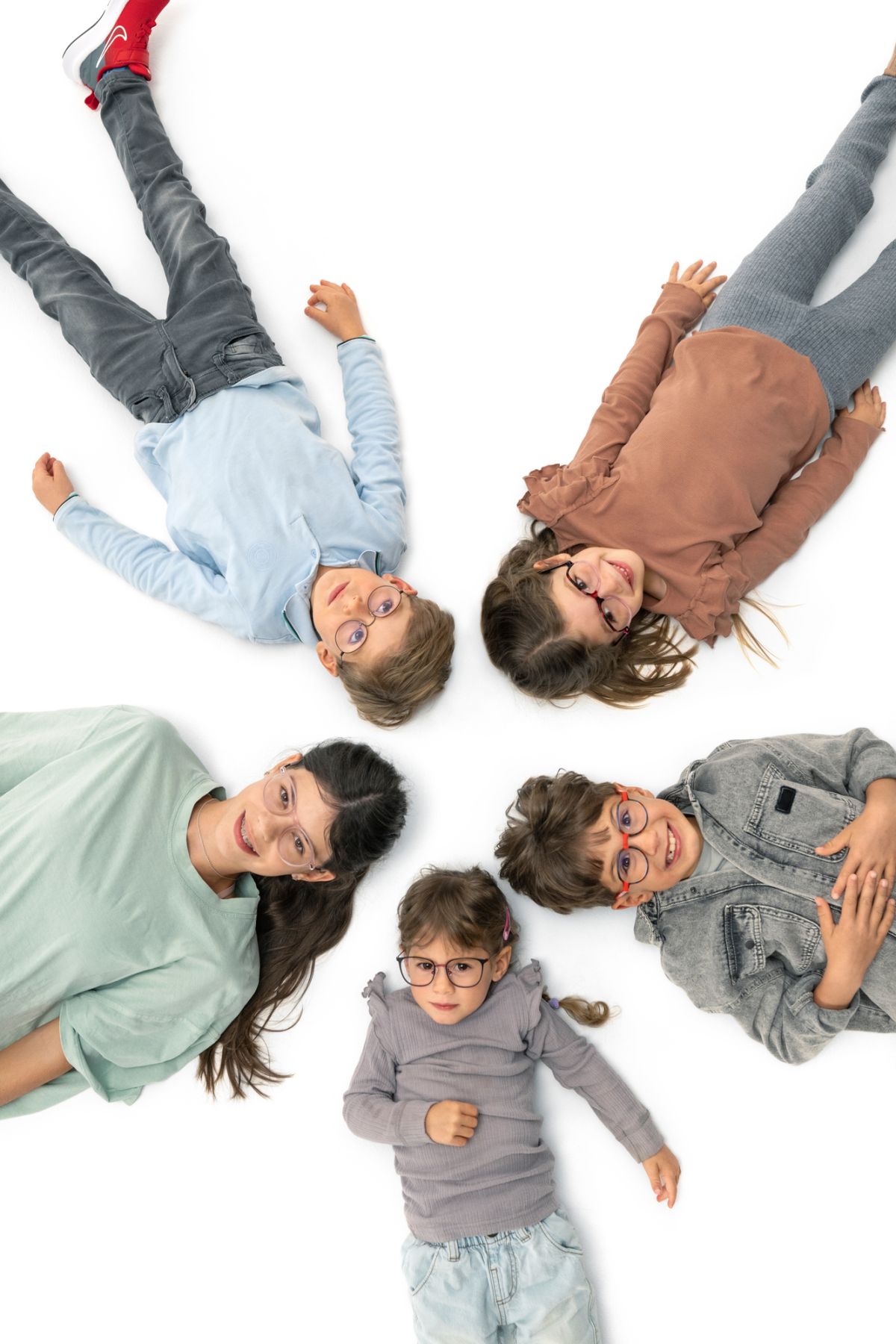 MyoCare, la gamme de contrôle myopique adaptée à l’âge